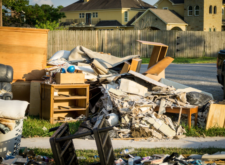 Trash Out Services Greenville, SC | Curbside Pick Up Discount